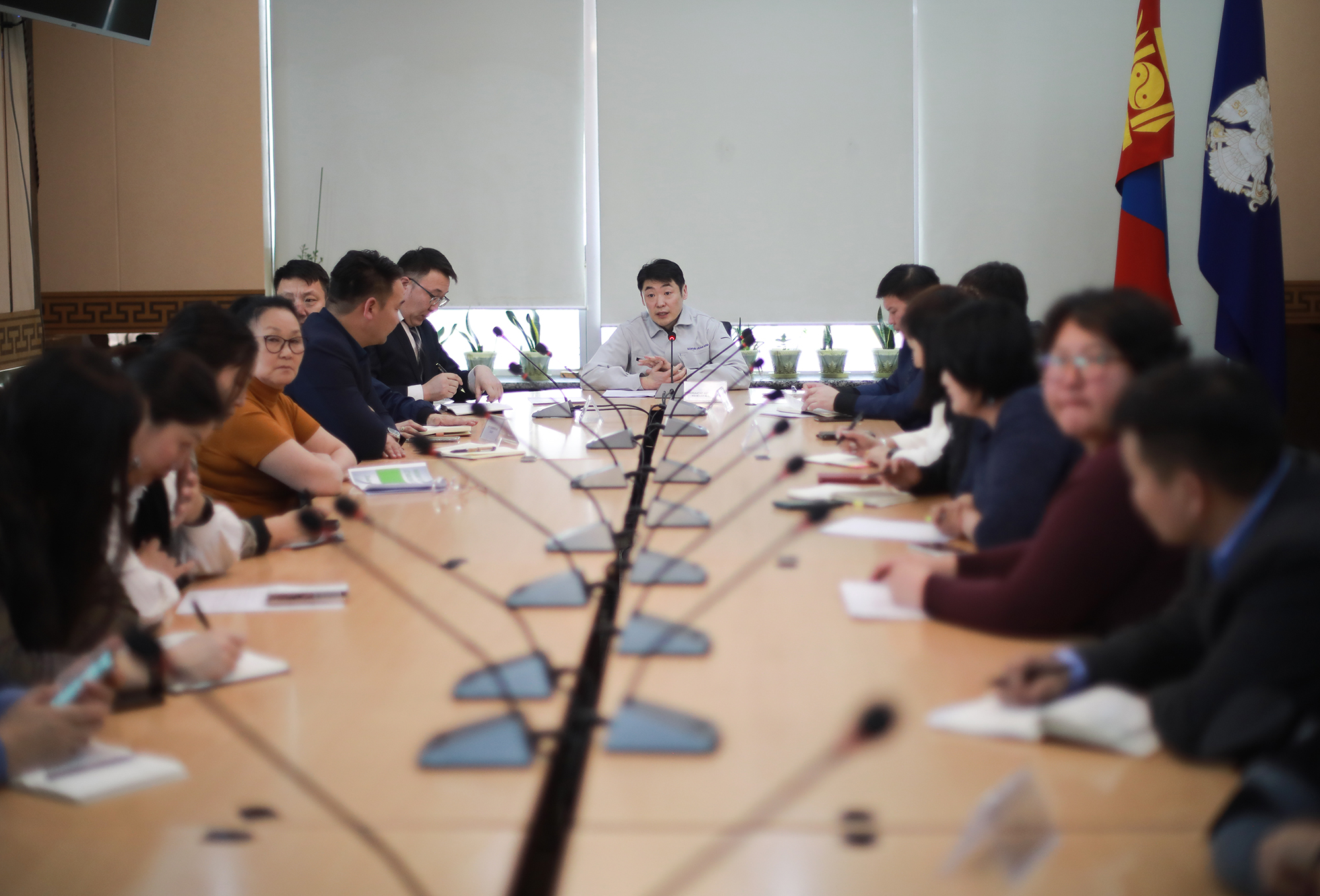 Duuren Life Нийслэлийн ногоон байгууламжийг нэмэгдүүлэх чиглэлээр аж ахуйн нэгжүүдтэй уулзав